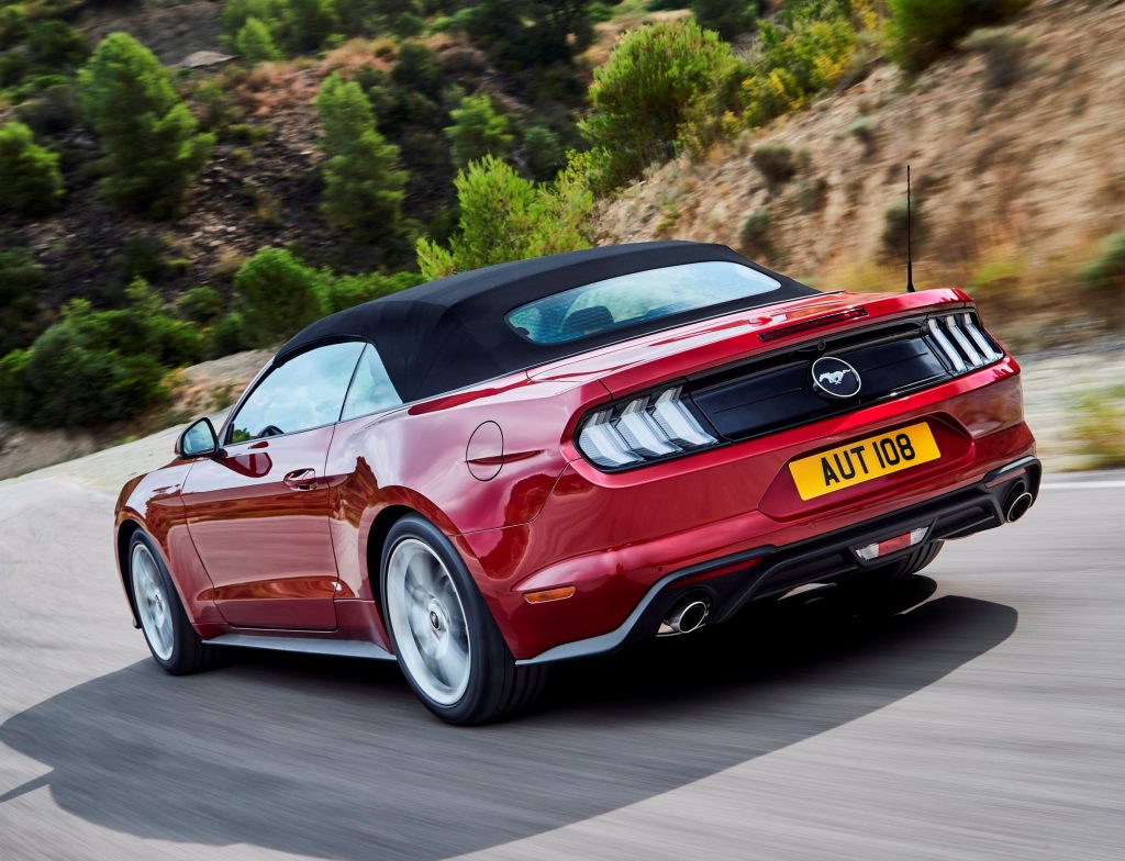 Big, Bold, Brash and Over Here – Ford Mustang V8 Convertible Road Test ...