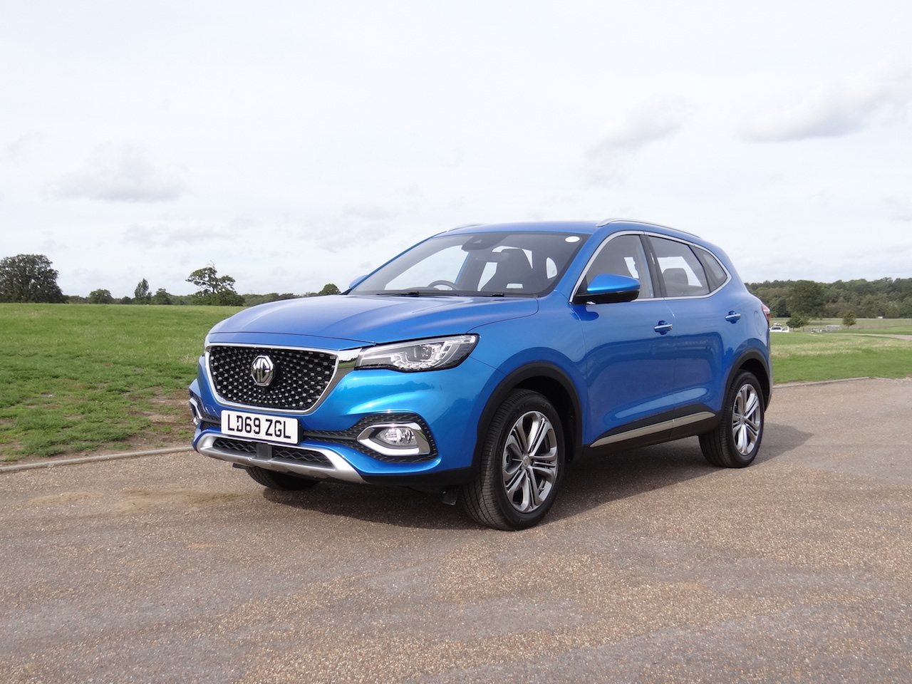 MG HS – First Impressions – Wheels Alive