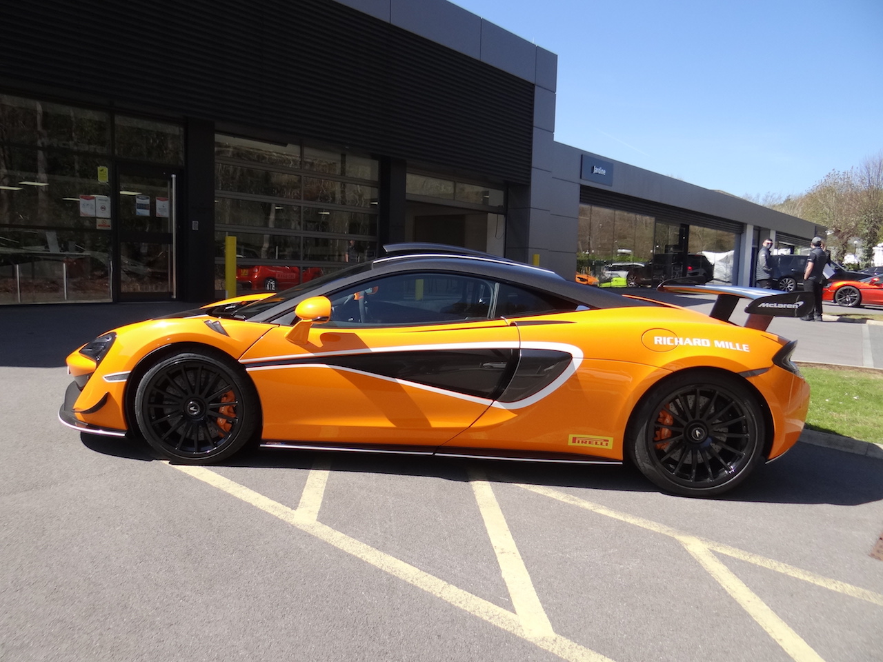 McLaren 620R – First Drive – Wheels Alive