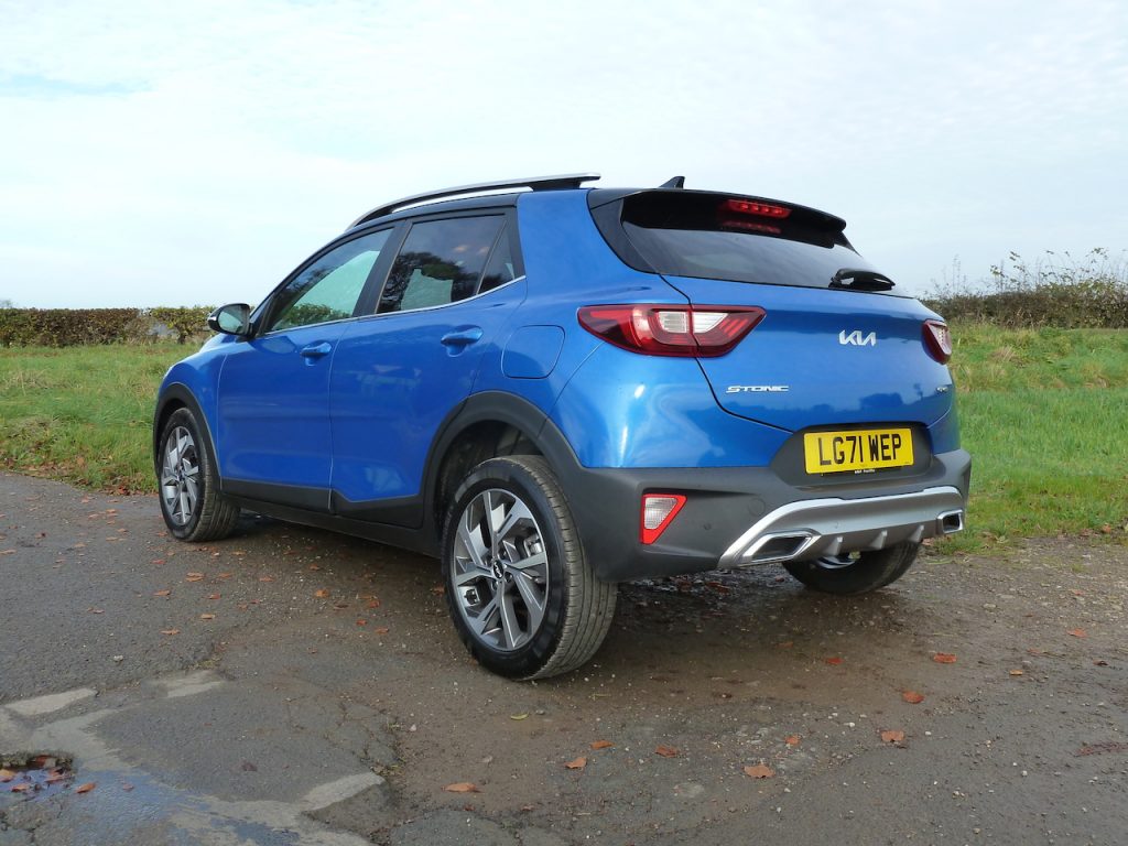Latest Kia line-up – Brief road tests – Wheels Alive