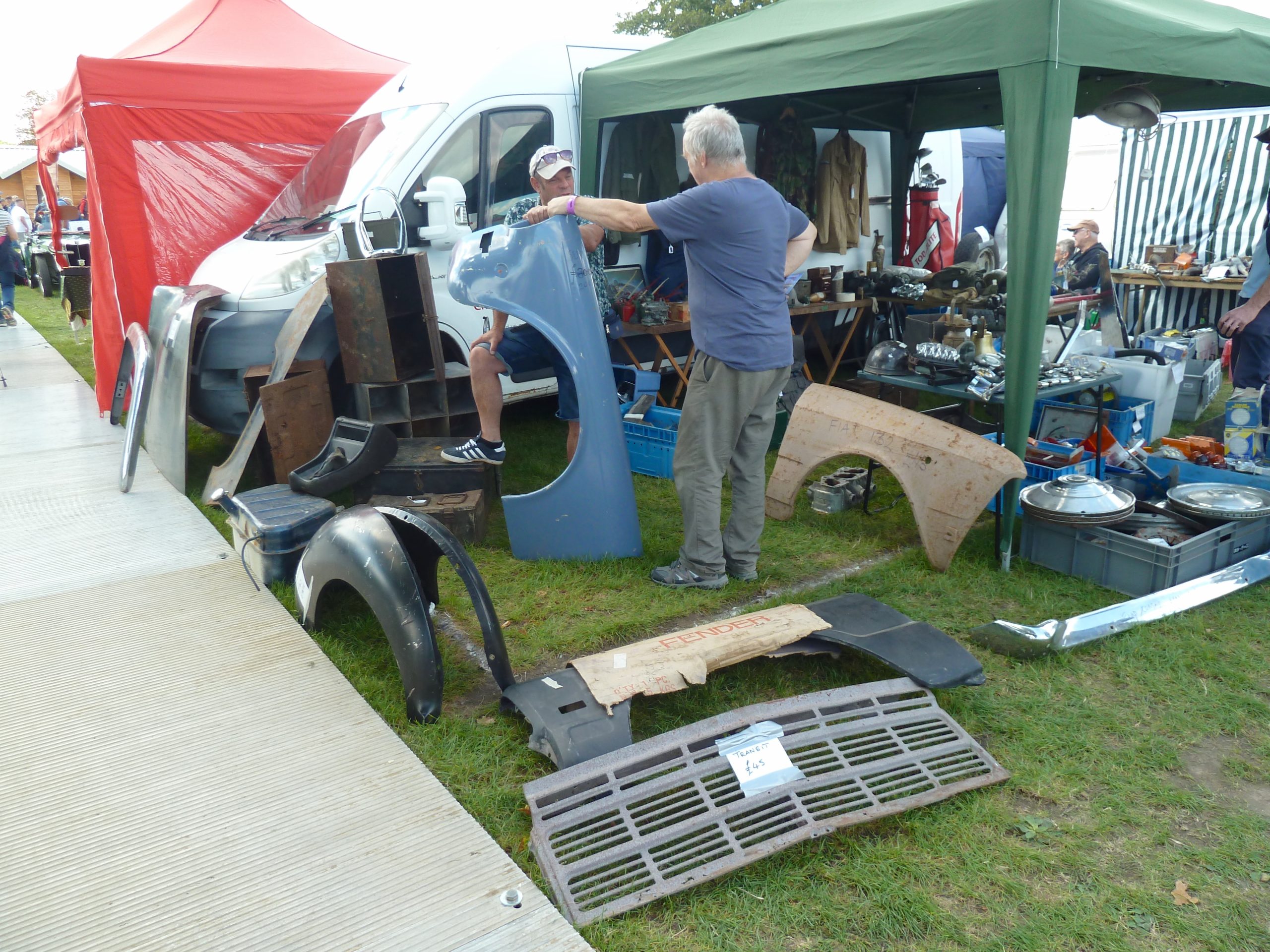 Beaulieu International Autojumble 2024 – Kim’s Report – Wheels Alive