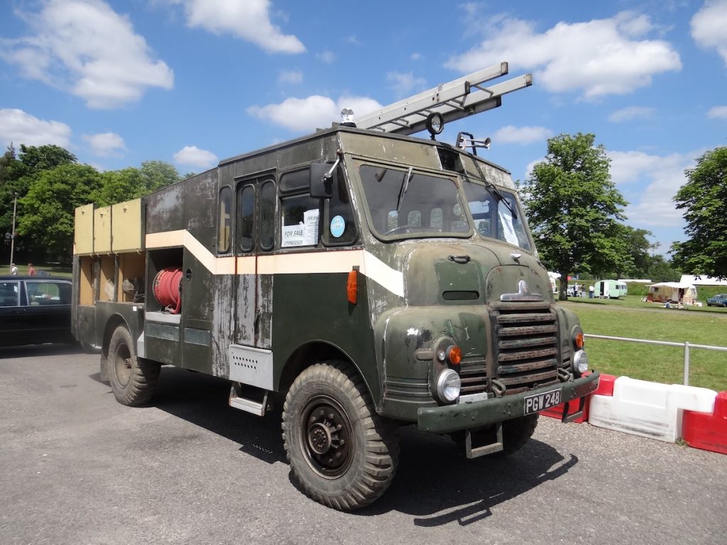 Beaulieu Spring Autojumble 2025 – Sunshine, classics and components ...