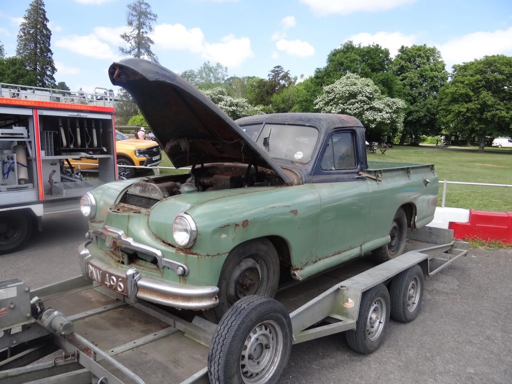 Beaulieu Spring Autojumble 2025 – Sunshine, classics and components ...