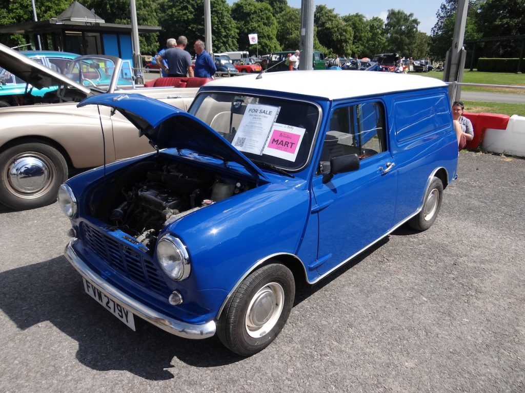 Beaulieu Spring Autojumble 2025 – Sunshine, classics and components ...